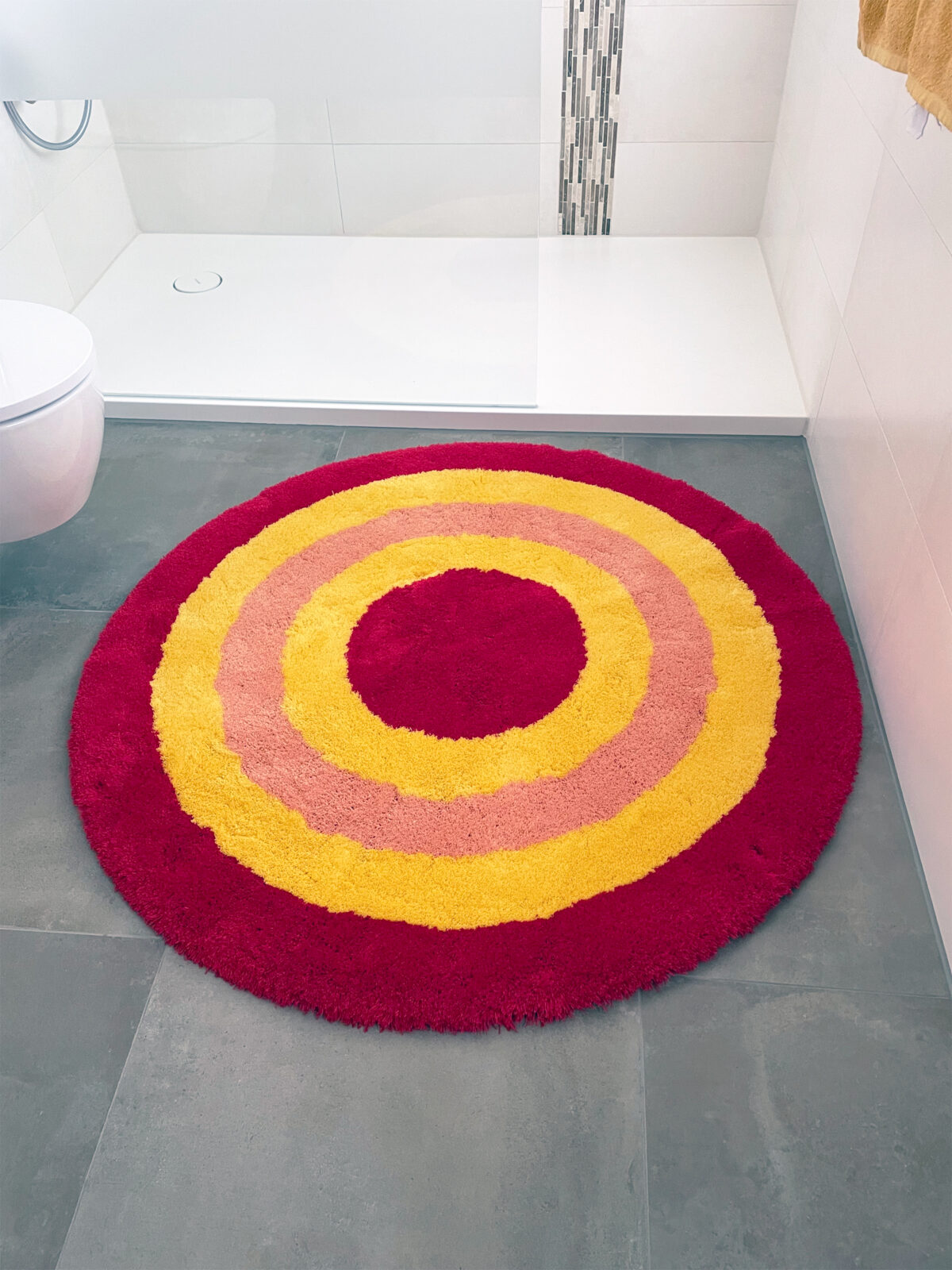 Runder großer Badteppich in 120 cm Durchmesser - Wohn- & Badteppiche ...